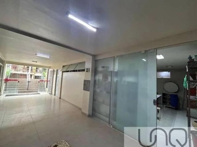CLN 316 LOJA COMERCIAL