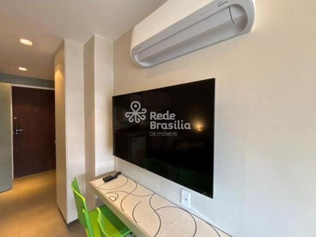 CLN 412 Bloco E Asa Norte Kitnet com varanda completamente reformada!