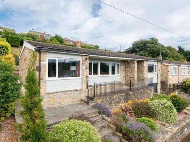 Clough Drive, Fenay Bridge, 3 Bedroom Detached