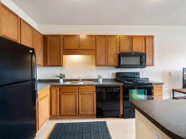 Cloud on Fifth 4 Bedroom Apartment for Rent at 305 5th Ave S, St. Cloud, MN 56301 Southside