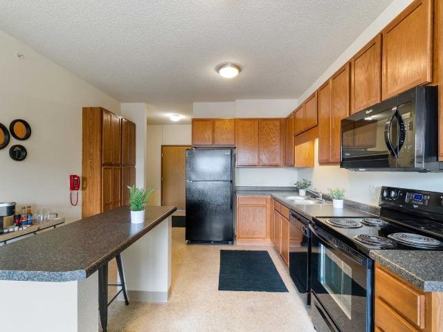 Cloud on Fifth 2 Bedroom Apartment for Rent at 305 5th Ave S, St. Cloud, MN 56301 Southside