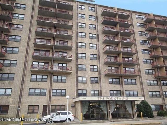 Clove Rd Apt F, Staten Island, Home For Sale