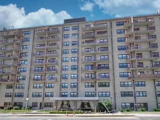 Clove Rd Apt M, Staten Island, Home For Sale