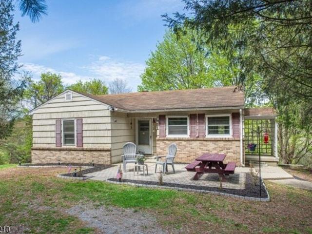 Clove Rd, Montague, Home For Sale