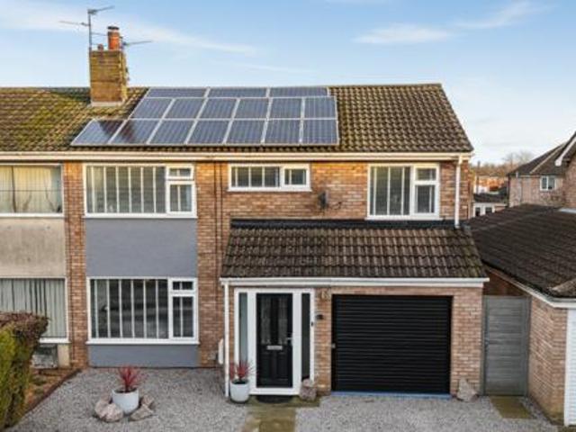 Cloven Ends, Langtoft, 4 Bedroom Semi detached