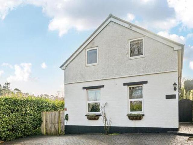 Clovelly Road, Hindhead, 4 Bedroom Detached