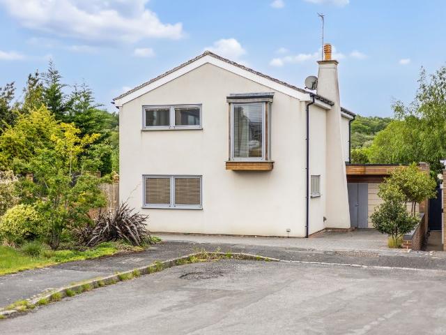 Clover Close, Oxford OX2, 4 bed flat to rent, £2,850 pcm | PrimeLocation