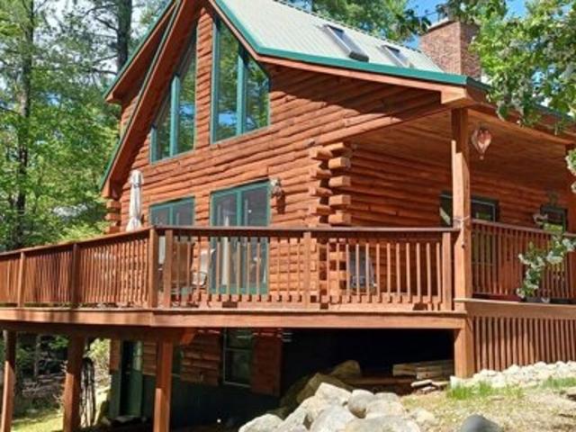 Clover Dr, Wakefield, Home For Sale
