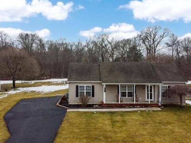 Clover Hill Dr, Bridgeton, Home For Sale
