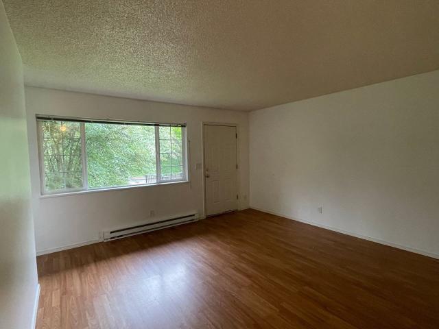 CloverLeaf Apt 2 Bedroom Apartment for Rent at 1415&1515 SW Custer Drive, Portland, OR 97219 Markham