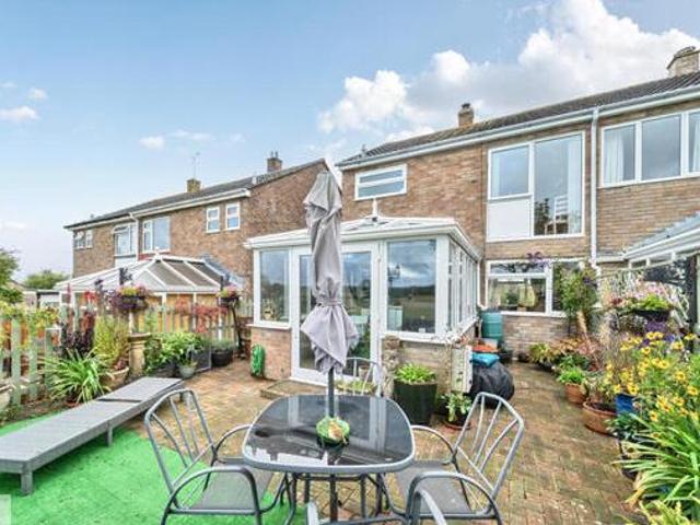 Clovermead, Sherborne, 2 Bedroom Semi detached