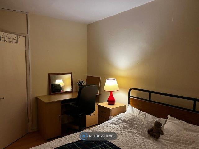 Clowes House, London SW4, Room to rent, £800 pcm | PrimeLocation