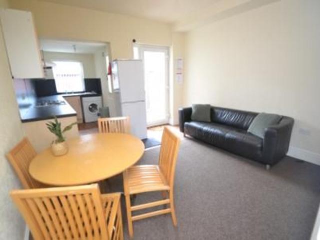 Cloister Street, Dunkirk, Nottingham, NG7
