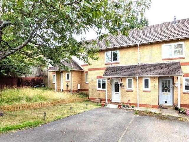 Clos Myddlyn, Beddau, 2 Bedroom Terraced