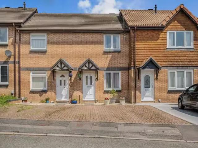 Clos Cadno, Cwmrhydyceirw, Morriston 2 bed terraced house for.