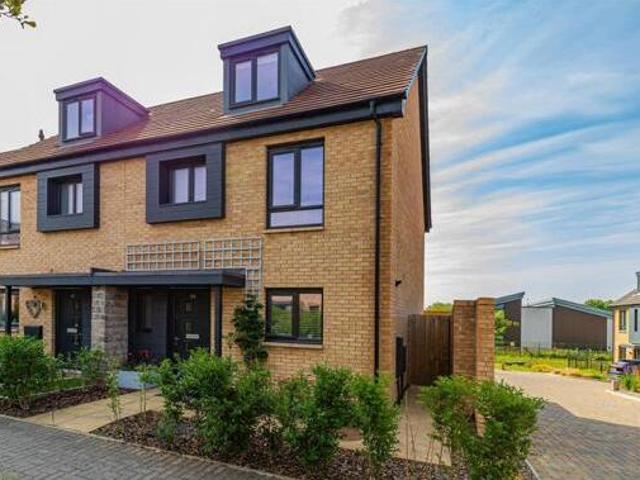 Clos Gwrgi, Penylan, 4 Bedroom House