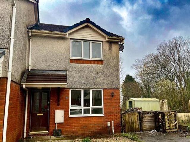 Clos Rhedyn, Cwmrhydyceirw, 2 Bedroom Semi detached