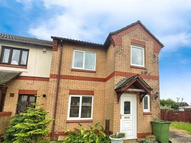 Clos Y Dolydd, Beddau, 3 Bedroom House