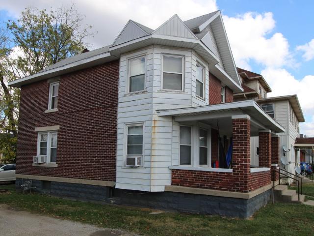 Space, Comfort & Location—Minutes from Ball State