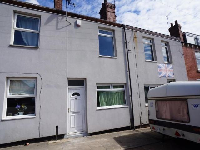 Close Street, Hemsworth, Pontefract WF9, 2 bed terraced house to rent, £700 pcm | PrimeLocation