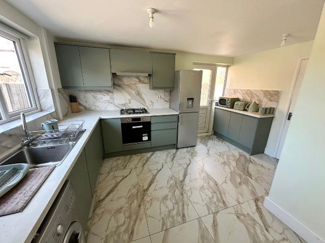 Claude Street, Nottingham NG7, 3 bed end terrace house to rent, £1,200 pcm | PrimeLocation