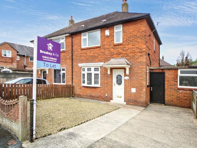 Claude Street, Wigan WN5, 2 bed semi detached house to rent, £825 pcm | PrimeLocation