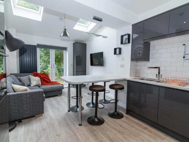 Claude Street 4 bed D, Dunkirk NG7 4 bed house to rent £2,463 pcm £568 pw