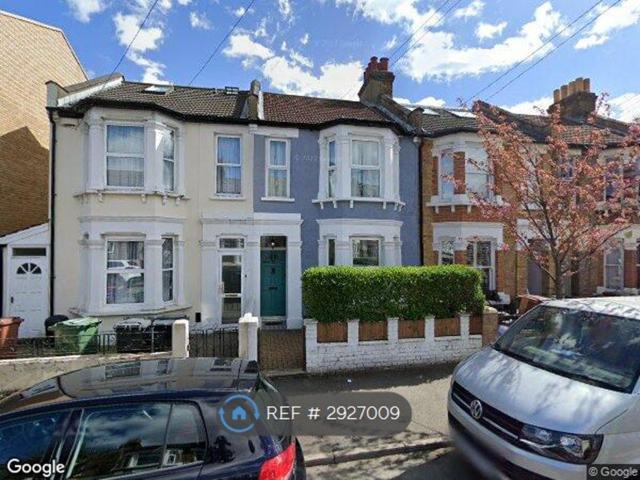 Claude Road, Leyton E10, 2 bed flat to rent, £1,800 pcm | PrimeLocation