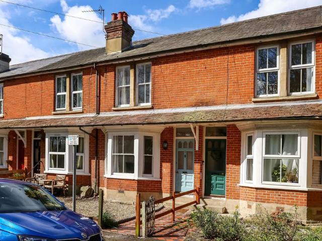 Clausentum Road, Winchester, SO23 3 bed terraced house to rent £2,400 pcm £554 pw