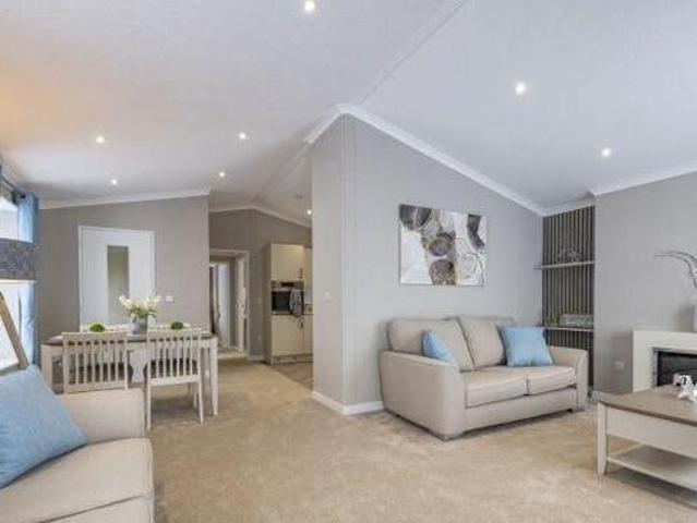 Claverley, Shropshire, 2 Bedroom Park