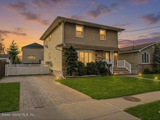 Clawson St, Staten Island, Home For Sale