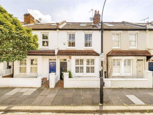 Claxton Grove, London W6 3 bed terraced house to rent £3,999 pcm £923 pw