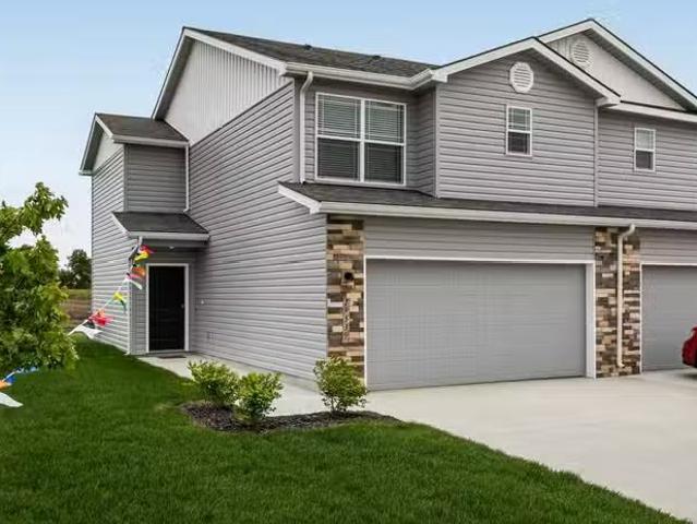 Clay Creek Townhomes 6C 19419 Mulberry Ln #6C