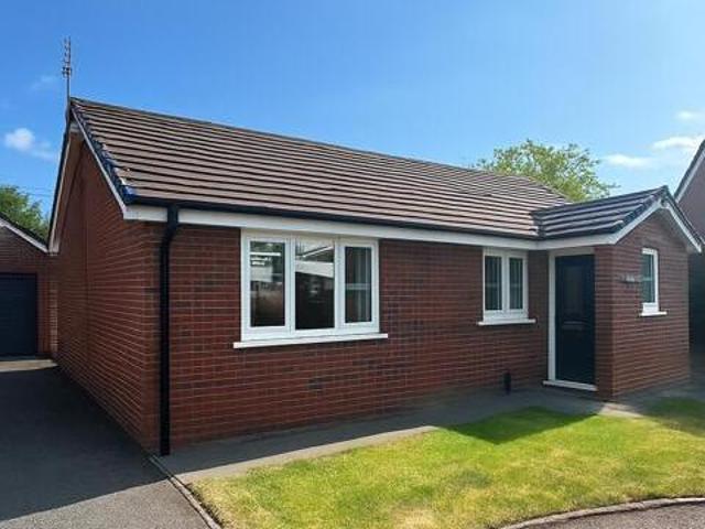 Clay Heyes, Chelford, 2 Bedroom Bungalow