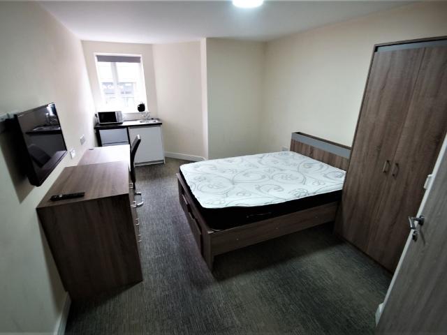 Clay Lane, Coventry CV2, Studio to rent, £600 pcm | PrimeLocation