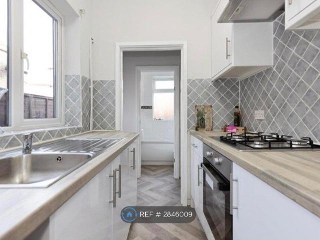 Clay Lane, Coventry CV2, 3 bed terraced house to rent, £1,200 pcm | PrimeLocation