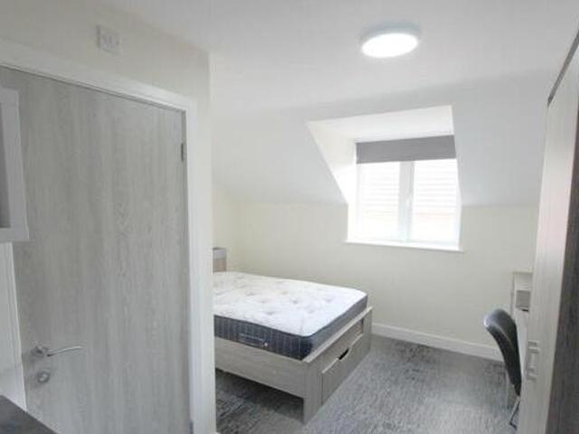 Clay Lane, Coventry, Studio Flat For