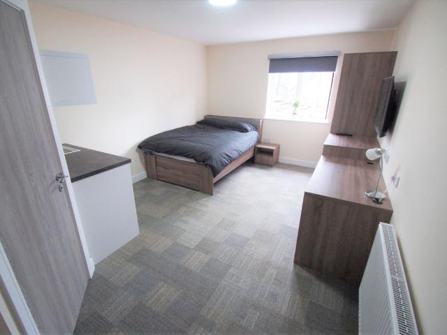 Clay Lane, Ball Hill, Coventry CV2, Studio to rent, £650 pcm | PrimeLocation