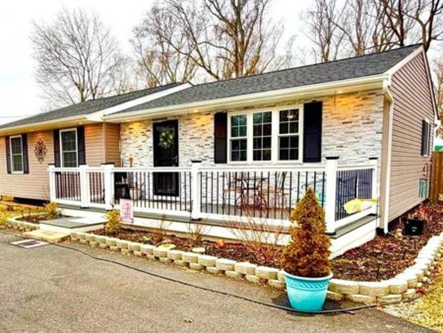 Clay St, Woodbine, Home For Sale