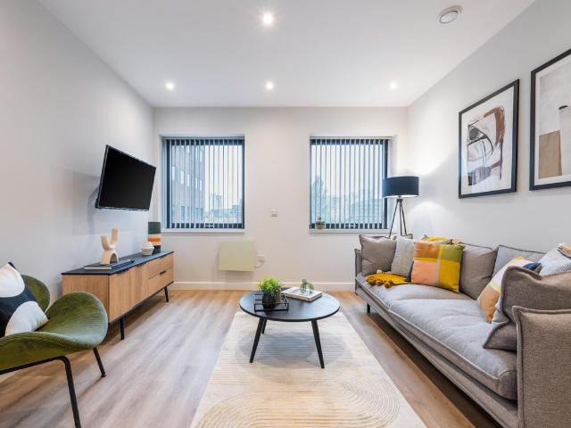 Clay, Salford Quays M50, Studio to rent, £1,090 pcm | PrimeLocation