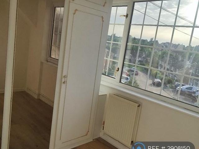 Clayfield Road, Bristol, BS4 4 bed semi detached house to rent £1,900 pcm £438 pw