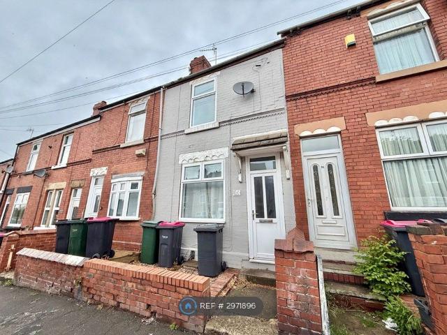 Claypit Lane, Rotherham S62, 2 bed terraced house to rent, £775 pcm | PrimeLocation