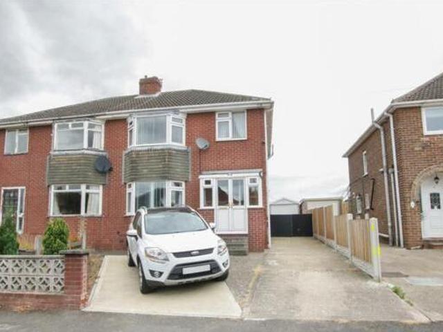 Clayton Avenue, Thurnscoe, 3 Bedroom Semi detached