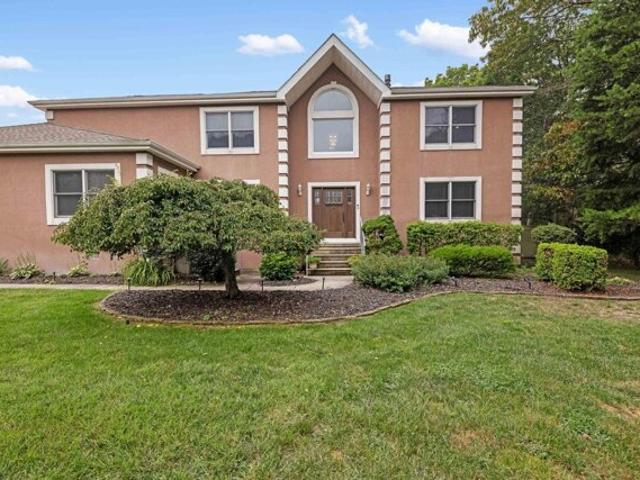 Clayton Dr, Ocean View, Home For Sale