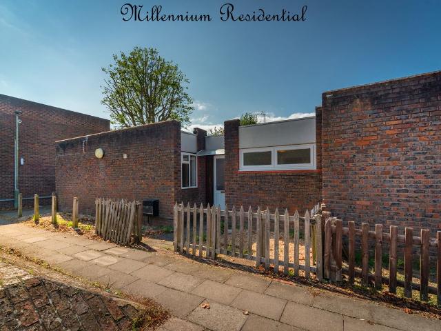 Clayton Field, London NW9, 3 bed end terrace house to rent, £1,842 pcm | PrimeLocation