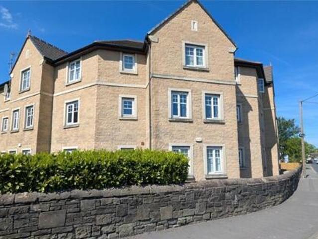 Clayton Fold, Burnley, 2 Bedroom Flat