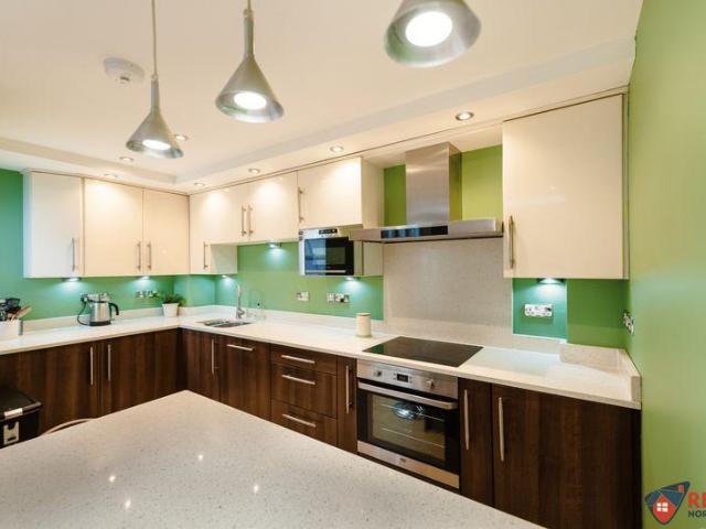 Clayton Park Square, Newcastle Upon Tyne 4 bed terraced house to rent £2,750 pcm £635 pw