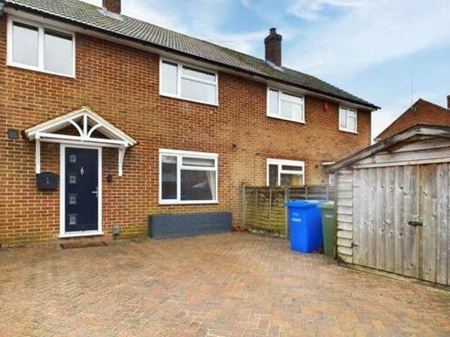 Clayton Road, Farnborough, 3 Bedroom Terraced
