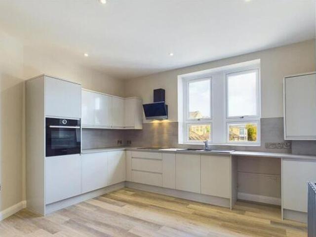 Clayton, Station Road, Bradford, 3 Bedroom Apartment