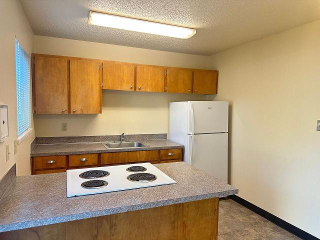 Clackamas Street Apartments 2 Bedroom Apartment for Rent at 7830 Se Clackamas St, Milwaukie, OR 97222 Southgate